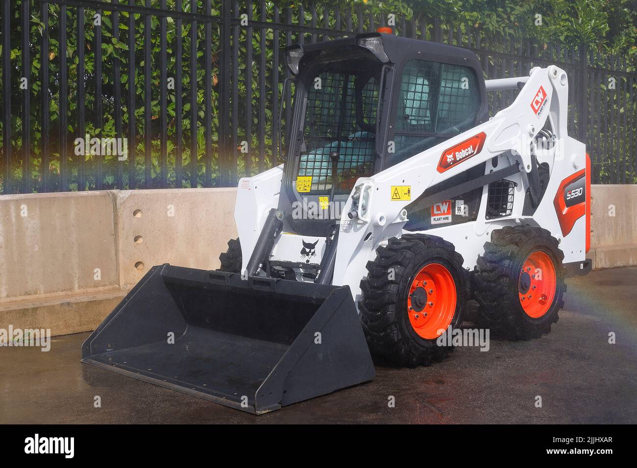 A brand new Bobcat S530 skidsteer loader Stock Photo - Alamy