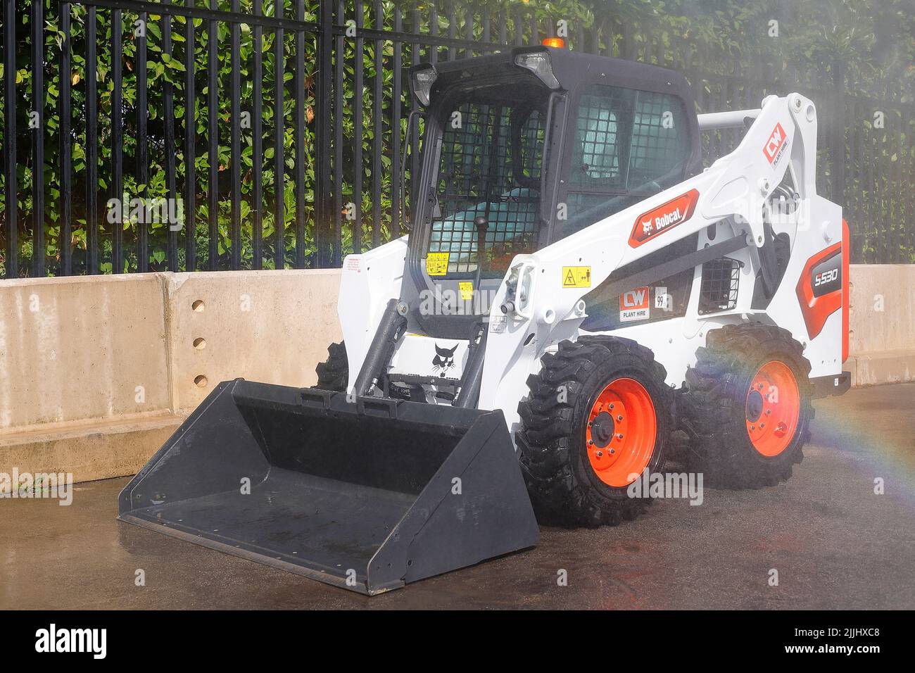 Skidsteer loader with wheels hi-res stock photography and images - Alamy