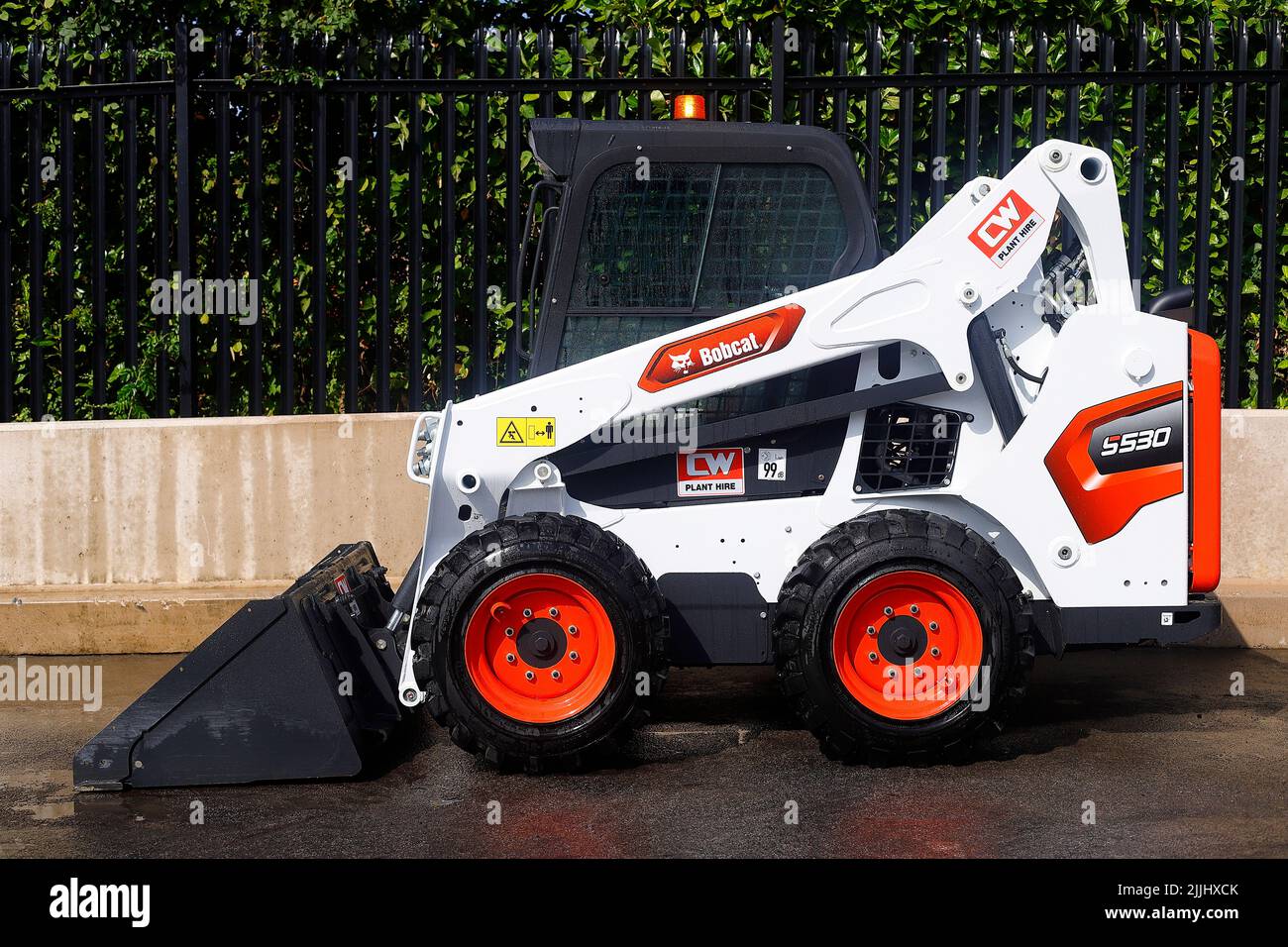 Bobcat s530 skidsteer loader hi-res stock photography and images - Alamy