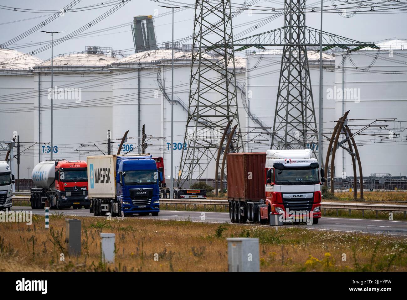 Maasvlakte Port of Rotterdam, Mississippihaven, bulk cargo area, HES ...