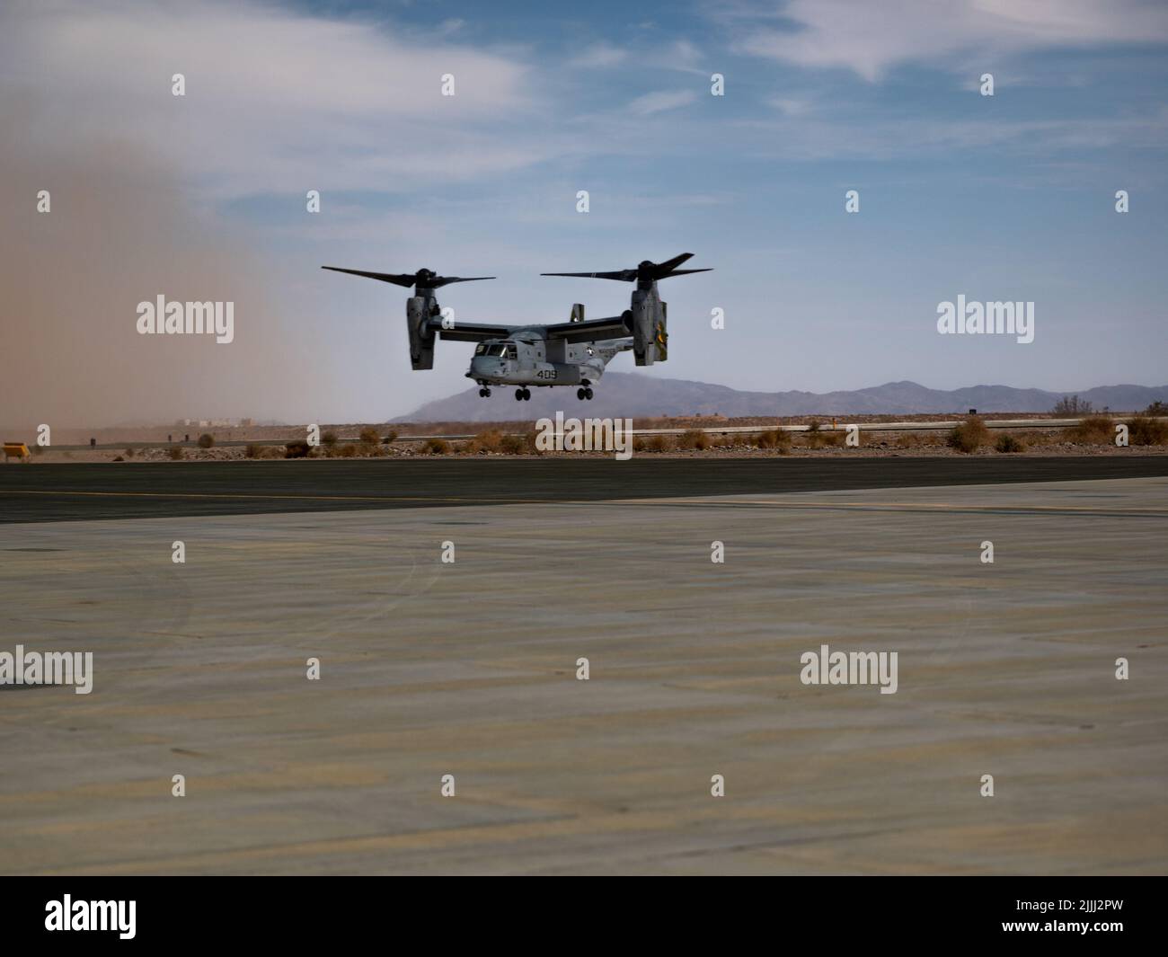Pilots assigned to the Marine Medium Tiltrotor Squadron - 764, 4th ...