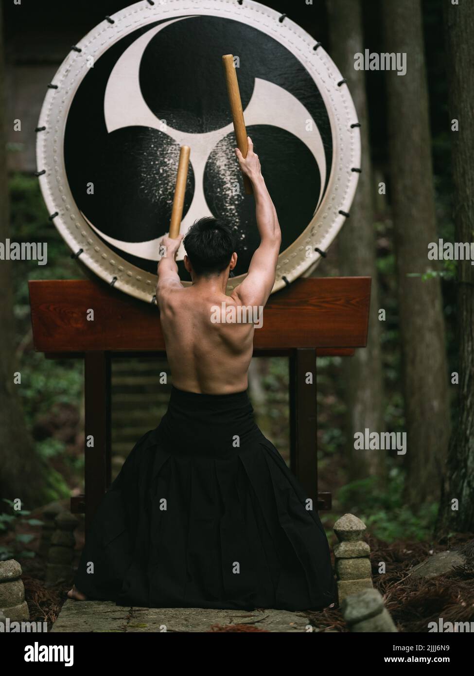 Sado japan drum hi-res stock photography and images - Alamy