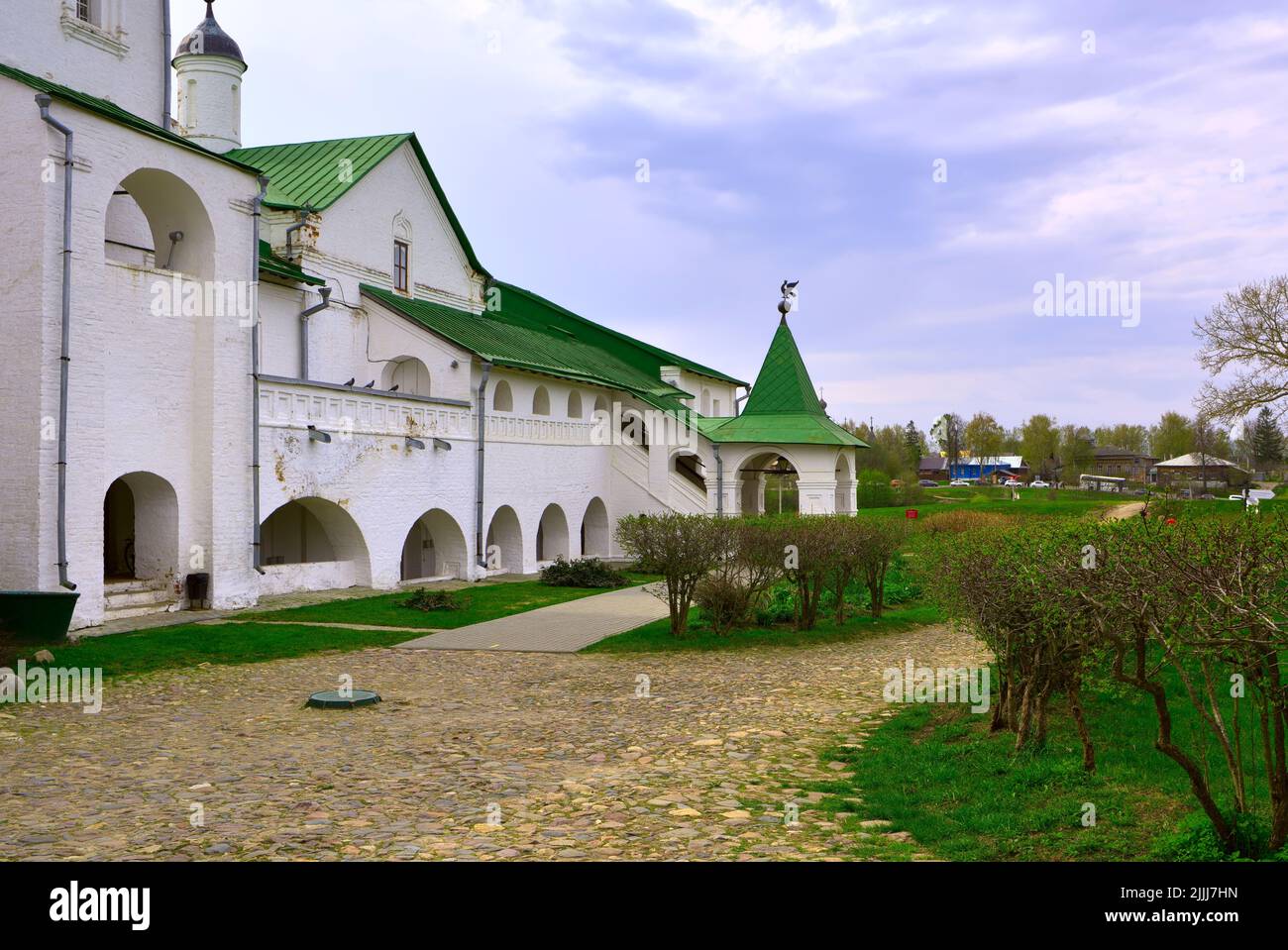 The courtyard of the old town. Bishops' Chambers of Russian ...