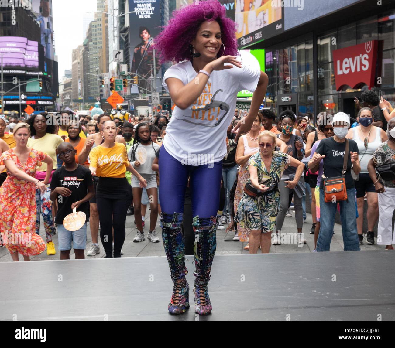 Alvin ailey dance revelations hi-res stock photography and images - Alamy