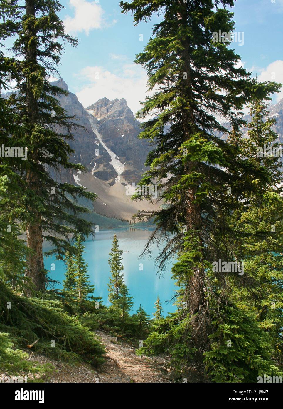Moraine lake pathway. alberta Canada Stock Photo - Alamy