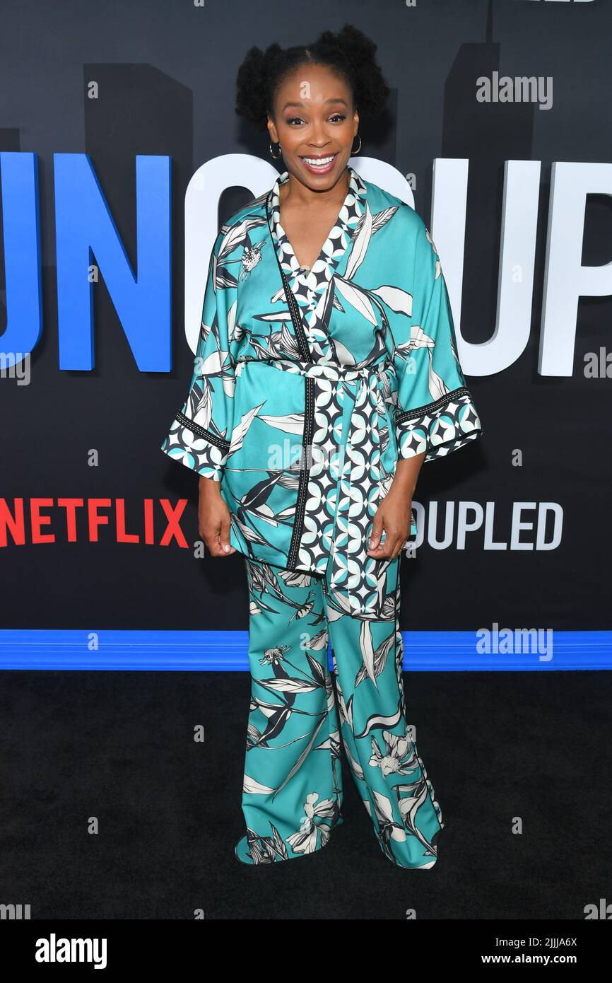 Amber ruffin hi-res stock photography and images - Alamy