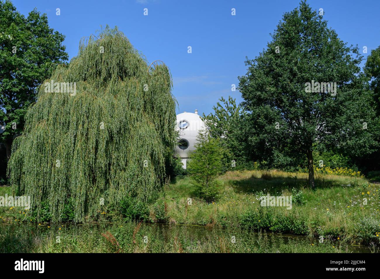 Bolwoningen netherlands hi-res stock photography and images - Alamy