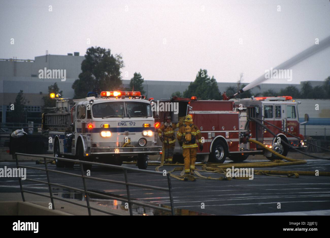 Industrial structure fire in Ontario, California Stock Photo - Alamy