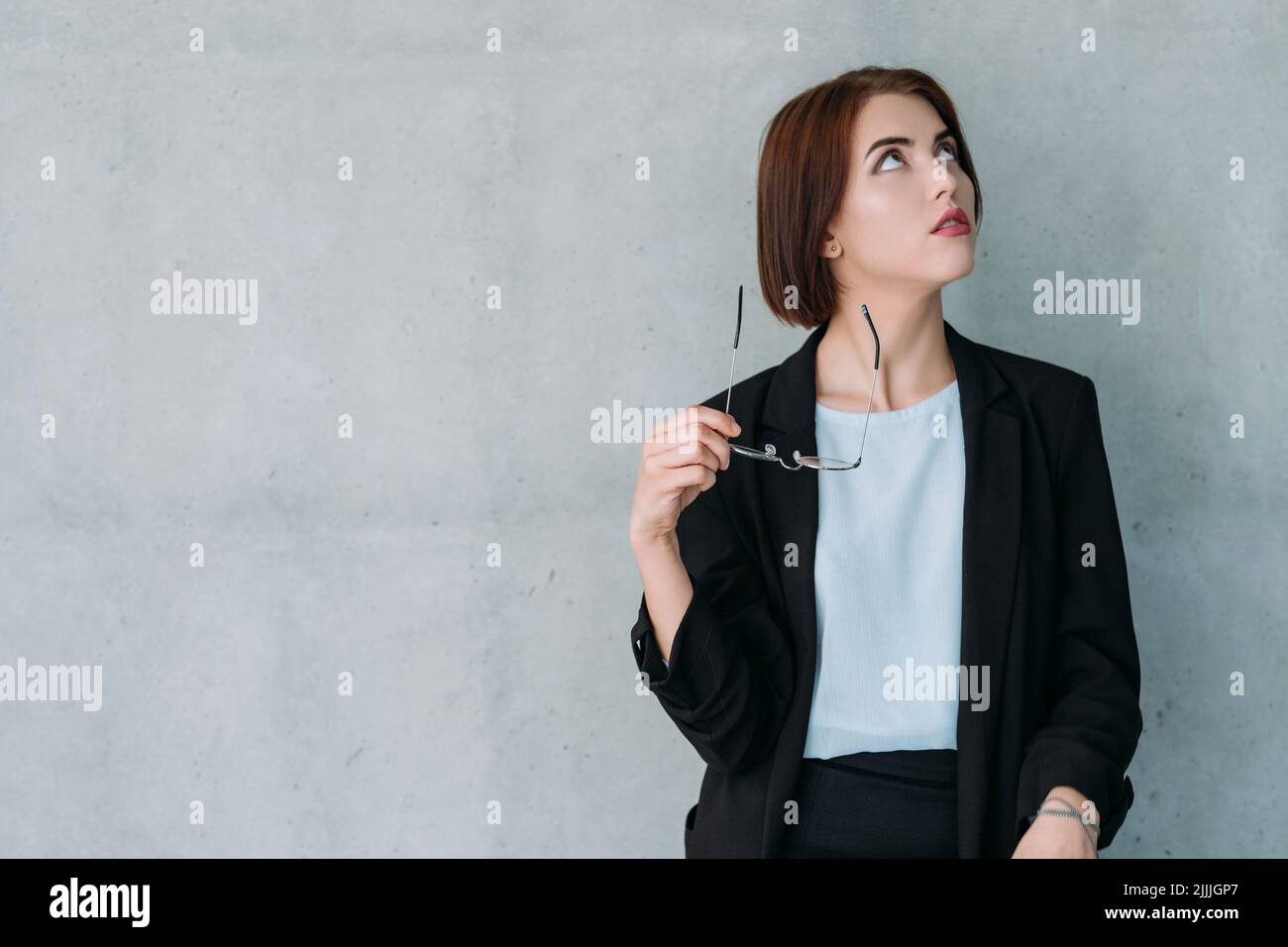 Powerful business woman hi-res stock photography and images - Alamy