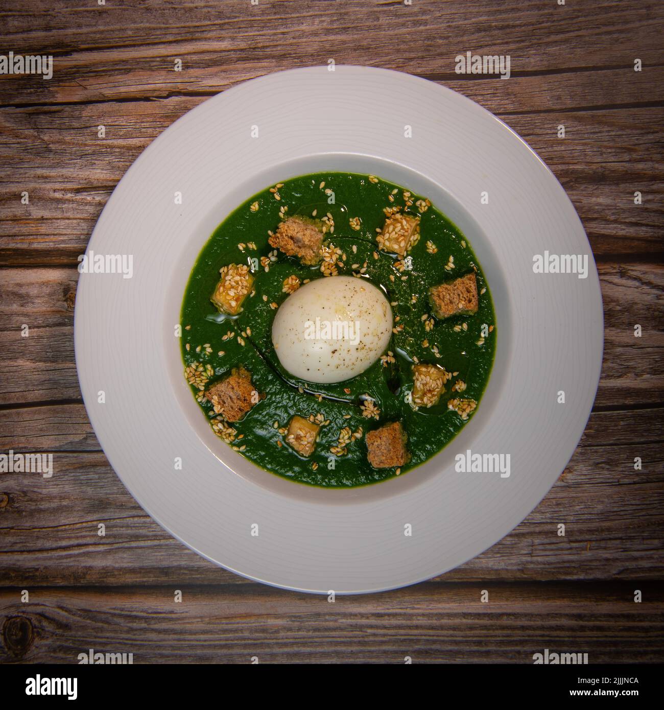 RECIPE FOR SOFT-BOILED EGG ON A COULIS OF TETRAGONE, BASIL, SAVORY AND ...