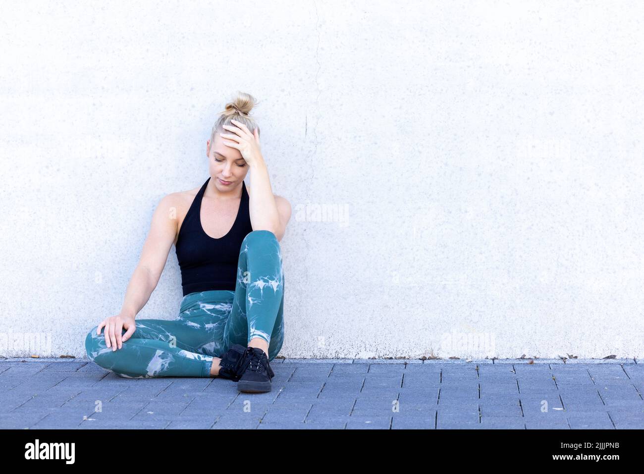 Female head sport head injury hi-res stock photography and images - Alamy