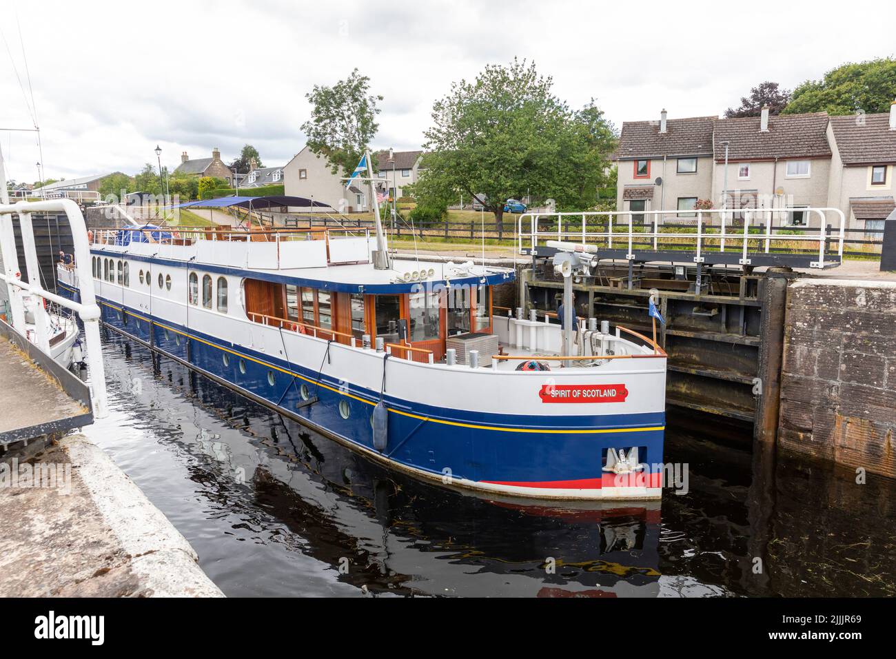 Spirit of Scotland boat vessel moves through the locks on the ...