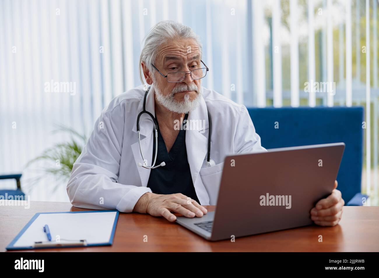 Therapist conducts video consultations, communicates with the patient ...