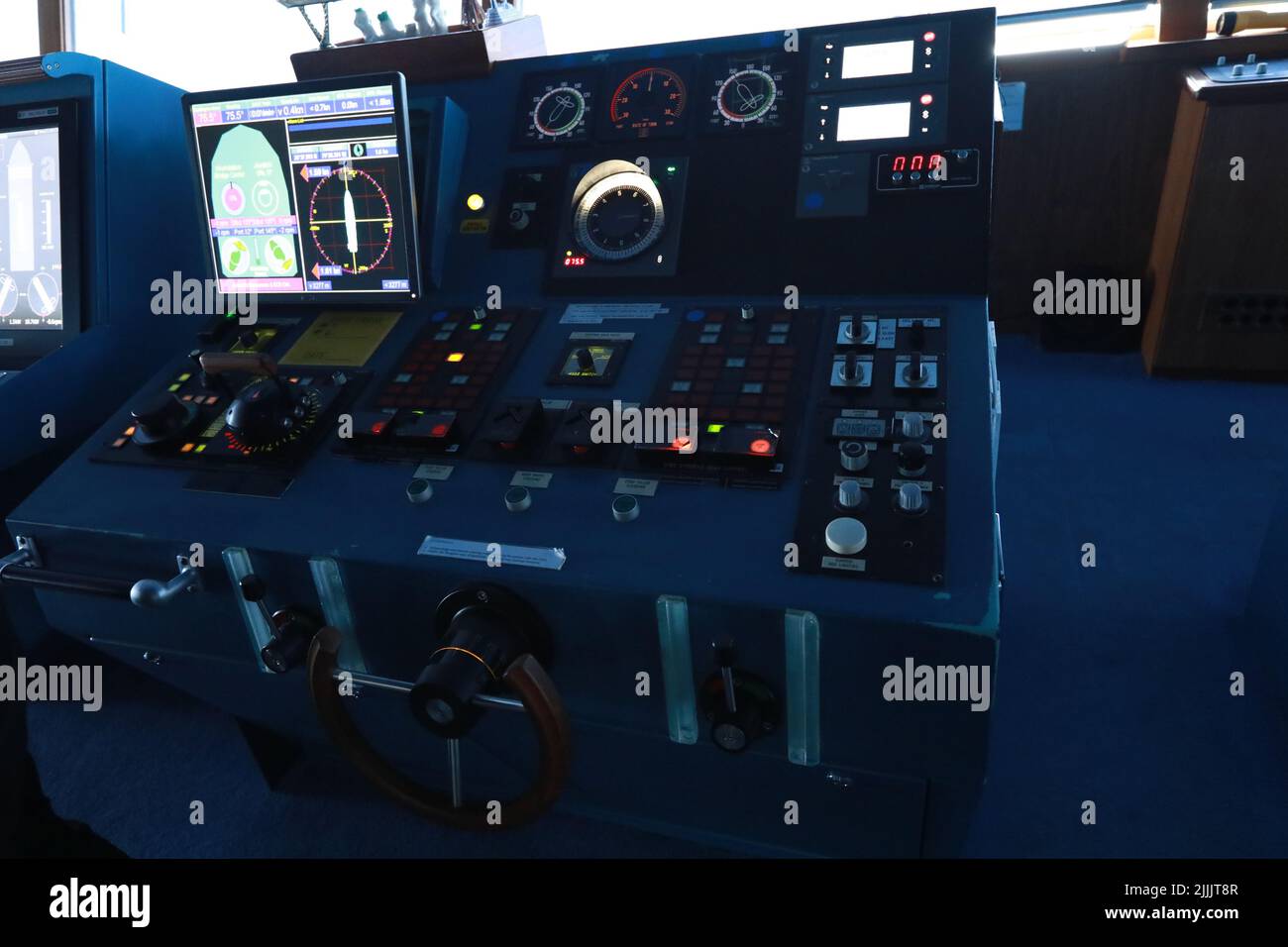 wheelhouse in modern ship Stock Photo - Alamy