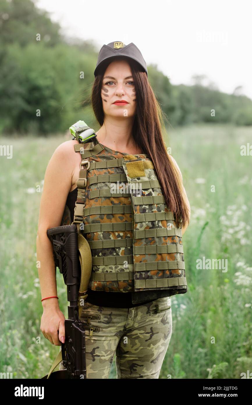 Ukrainian female military servicewoman hi-res stock photography and ...