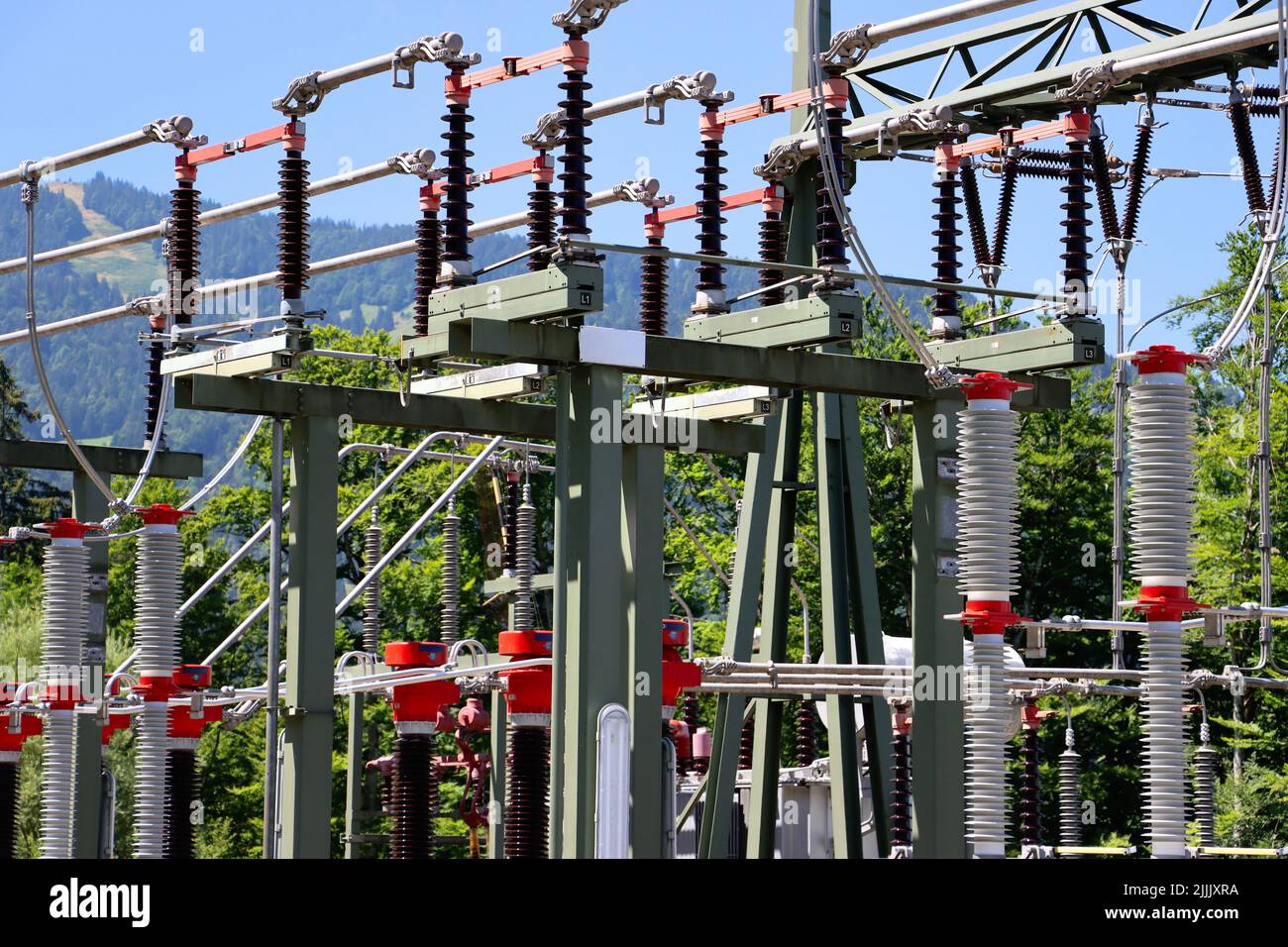 Terminal tower electricity pylon hi-res stock photography and images ...