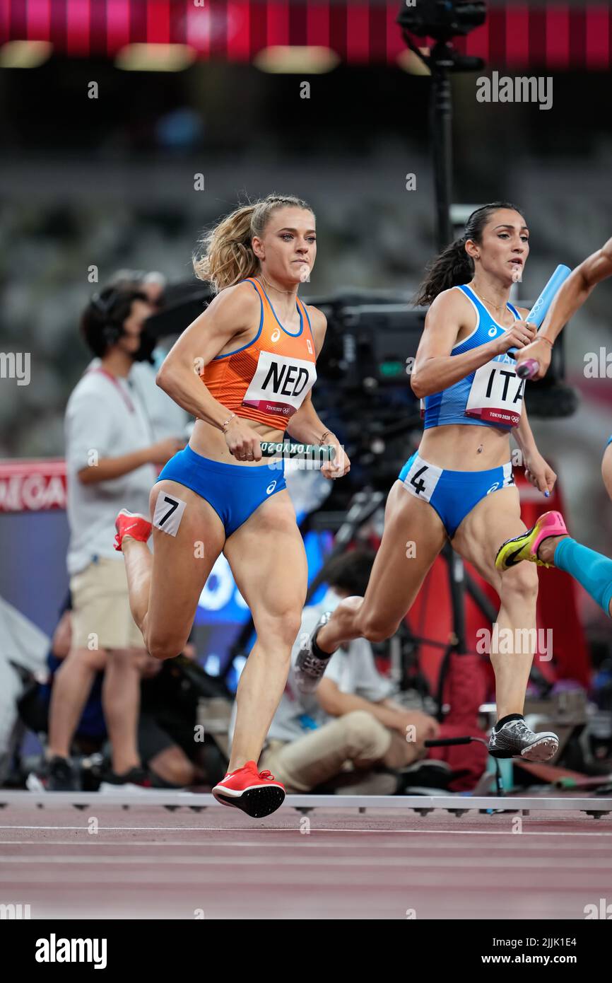 Lisanne De Witte participating in the 4x400 meter relay at the 2020 ...
