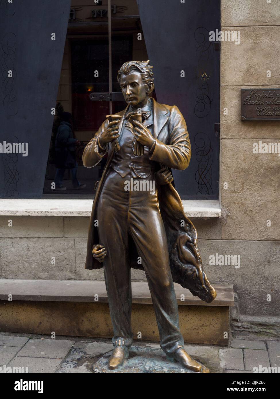 Sacher-Masoch statue in Lviv Stock Photo - Alamy