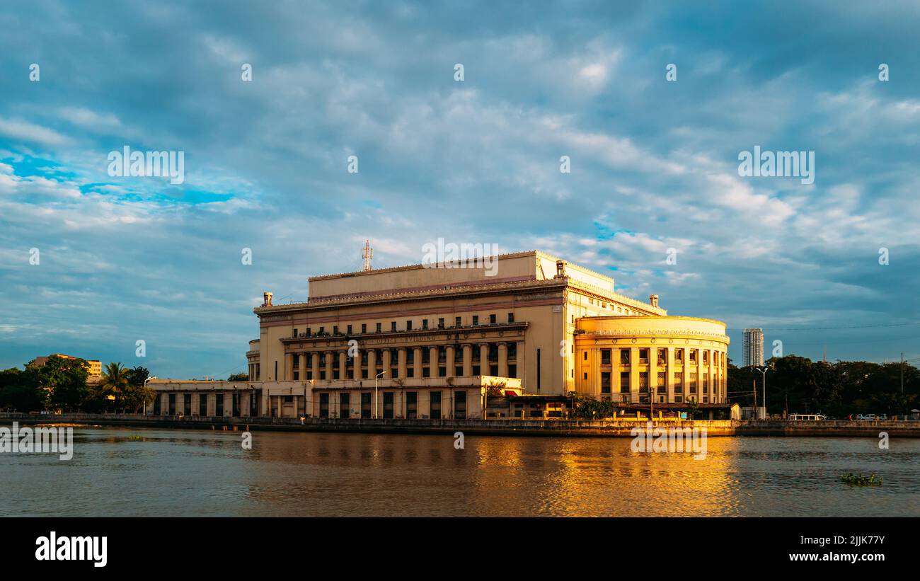 The National Post Office of the Philippines in Manila City Stock Photo ...