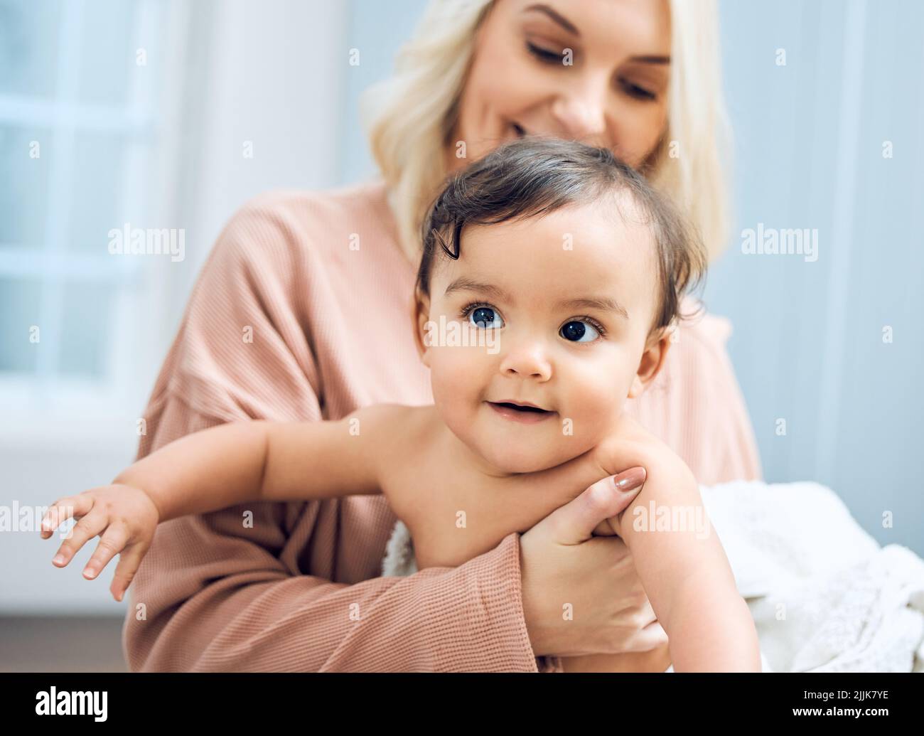 Kitchen chaos woman hi-res stock photography and images - Alamy