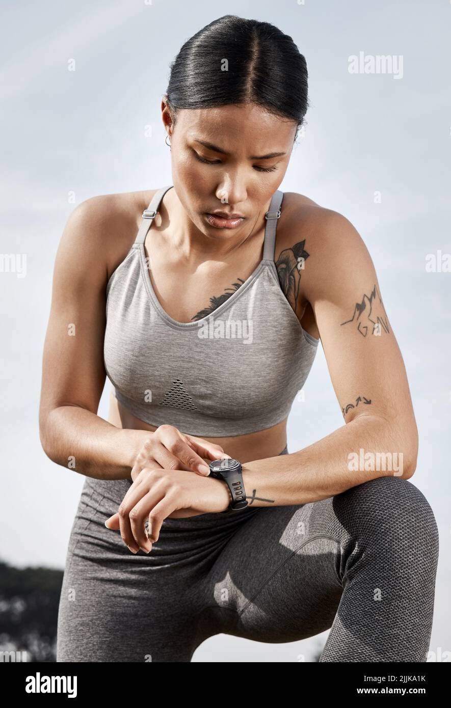 Keeping track of your progress have never been easier. a sporty young ...