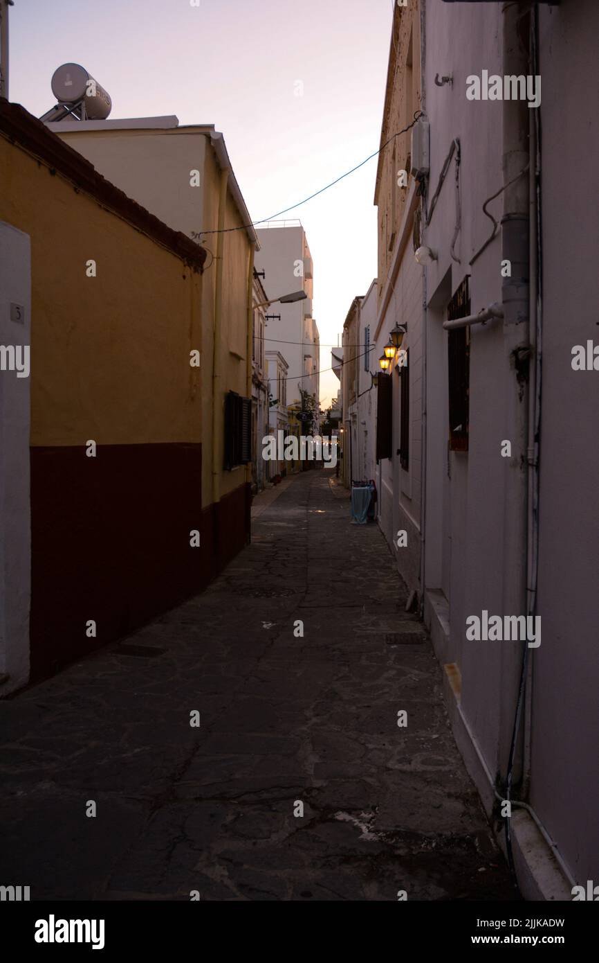 Narrow valley hi-res stock photography and images - Alamy