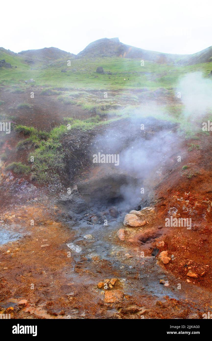 Hot spring river trail hi-res stock photography and images - Alamy