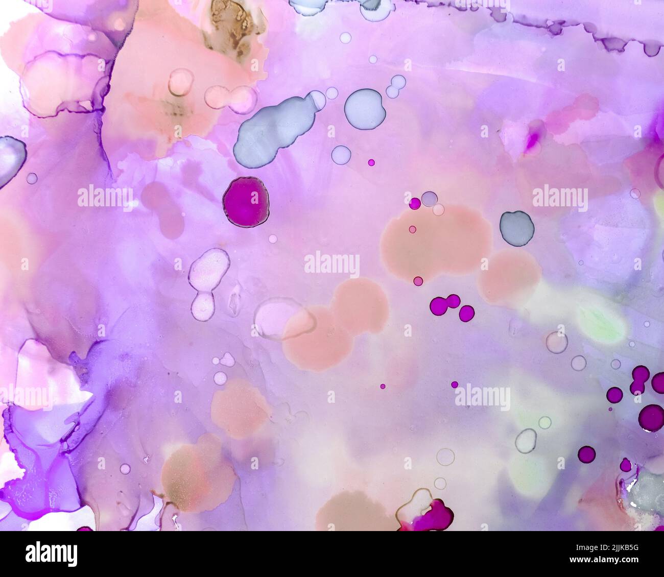 Ethereal Art Texture. Liquid Ink Wash Wallpaper. Mauve Creative Oil ...