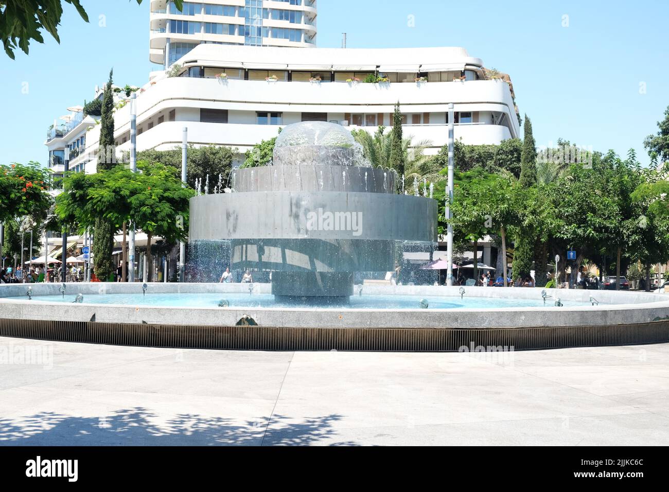 Dizengoff street hi-res stock photography and images - Alamy