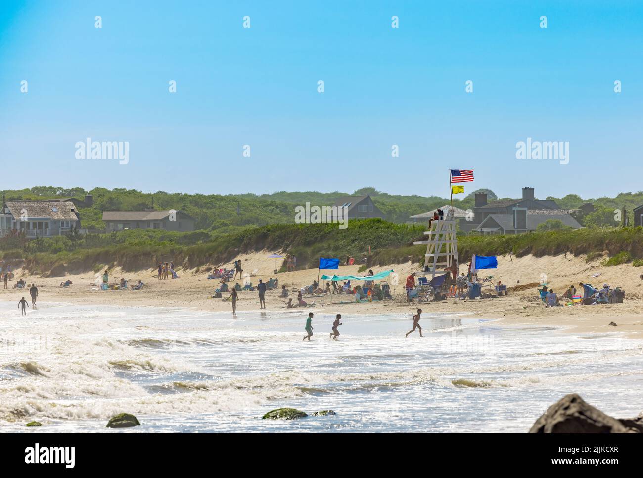 People enjoying the beach and ocean at Ditch Plains Stock Photo - Alamy
