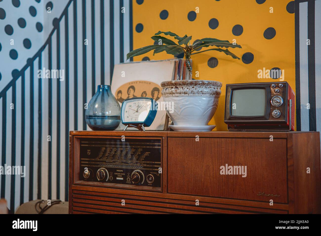 These small tv set hi-res stock photography and images - Alamy