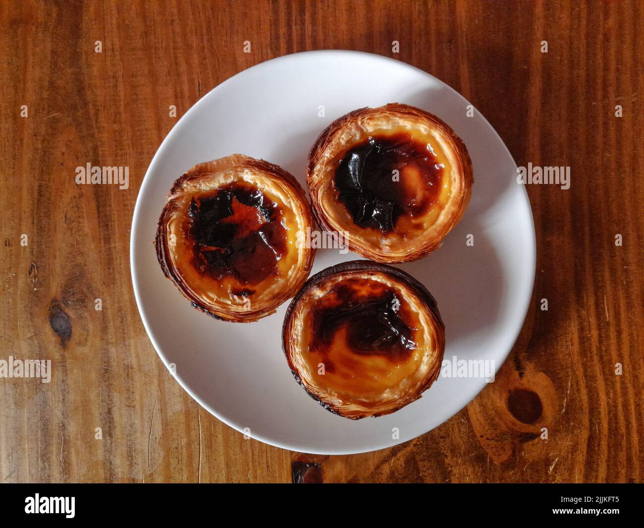 Pastel de nata plate hi-res stock photography and images - Alamy