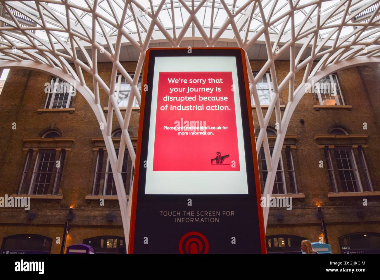 Kings cross station sign platform train london england hi-res stock ...