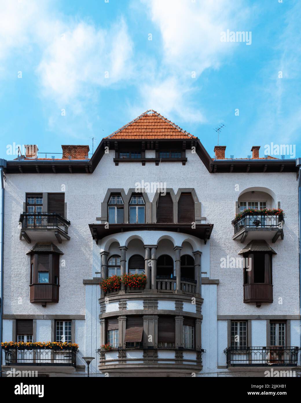 White tower old city romania hi-res stock photography and images - Alamy