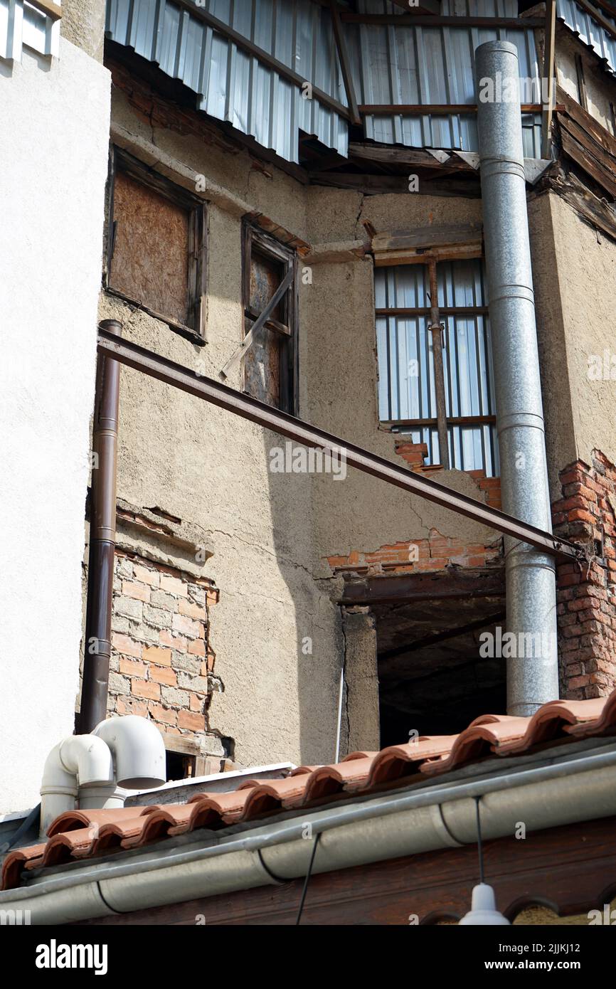 Pipe facade hi-res stock photography and images - Alamy