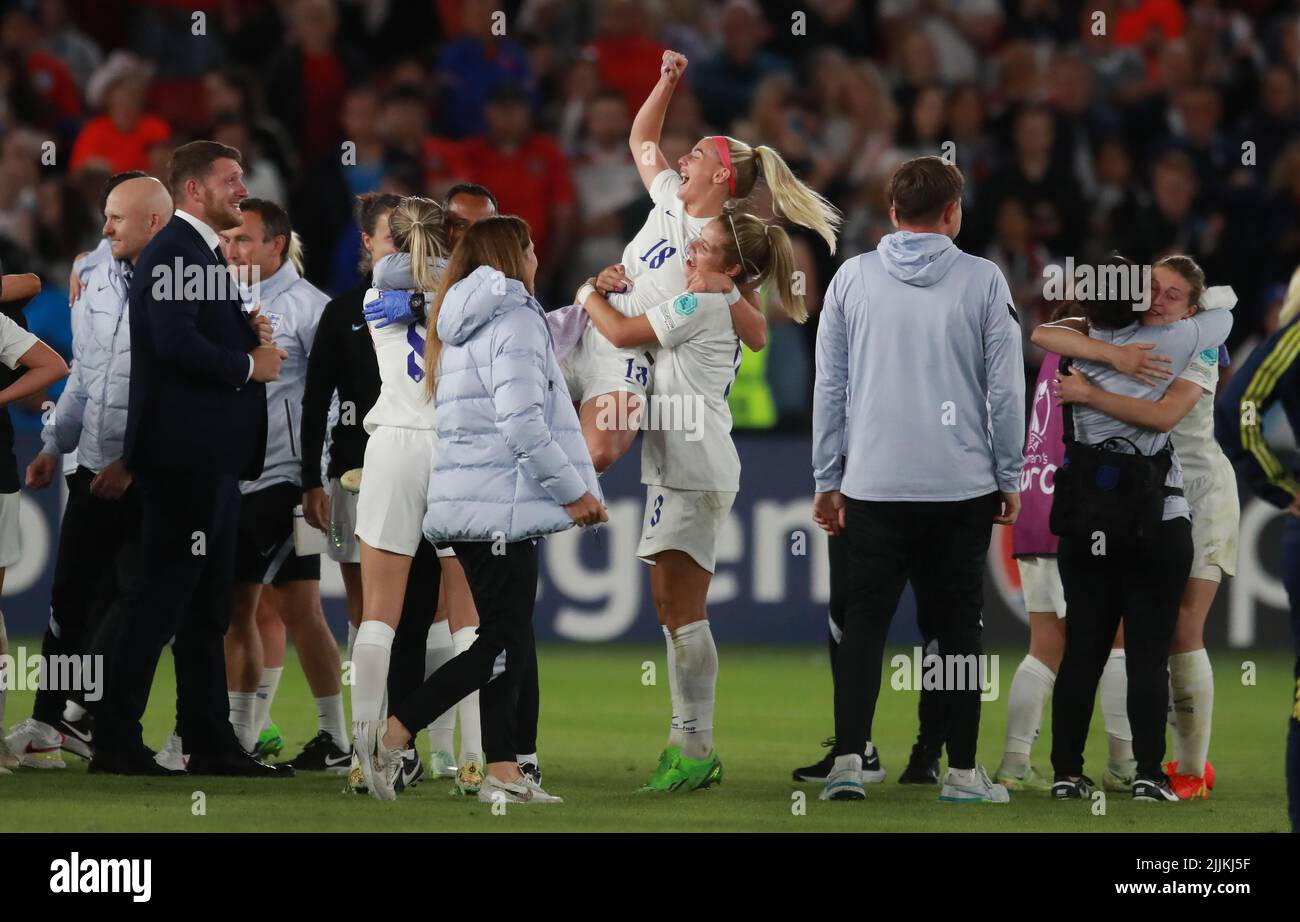 Kelly daly hi-res stock photography and images - Alamy