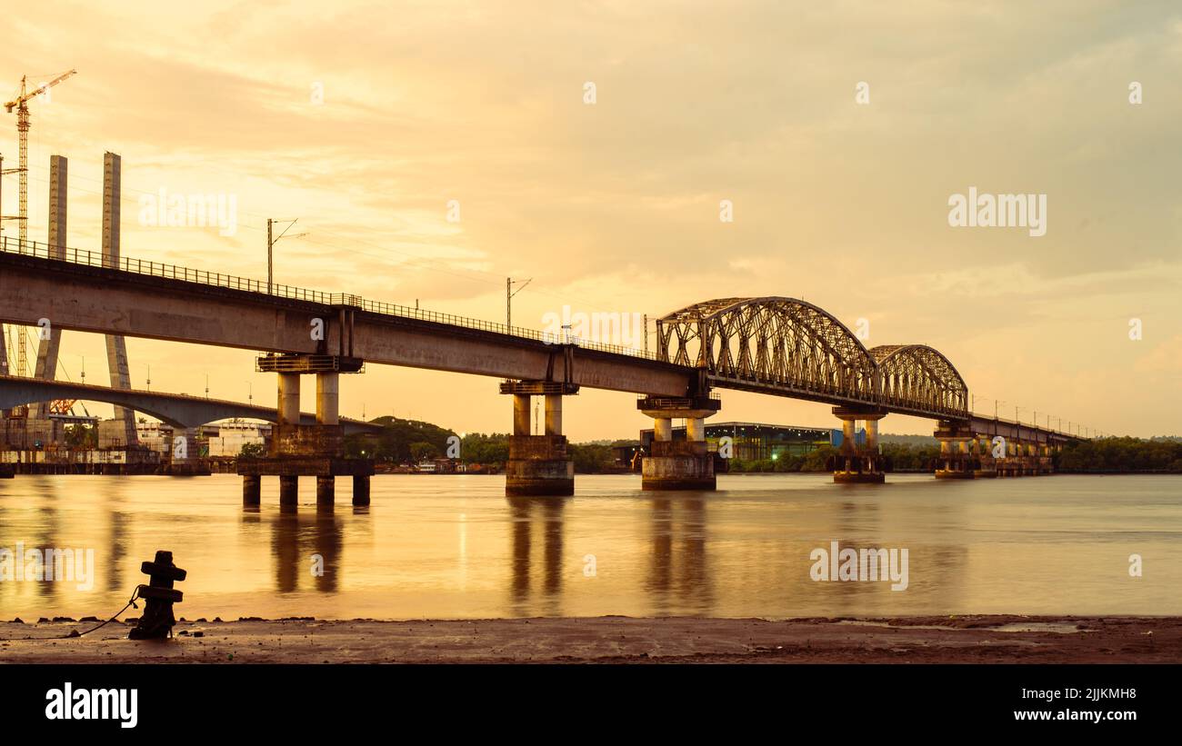 Zuari railway hi-res stock photography and images - Alamy