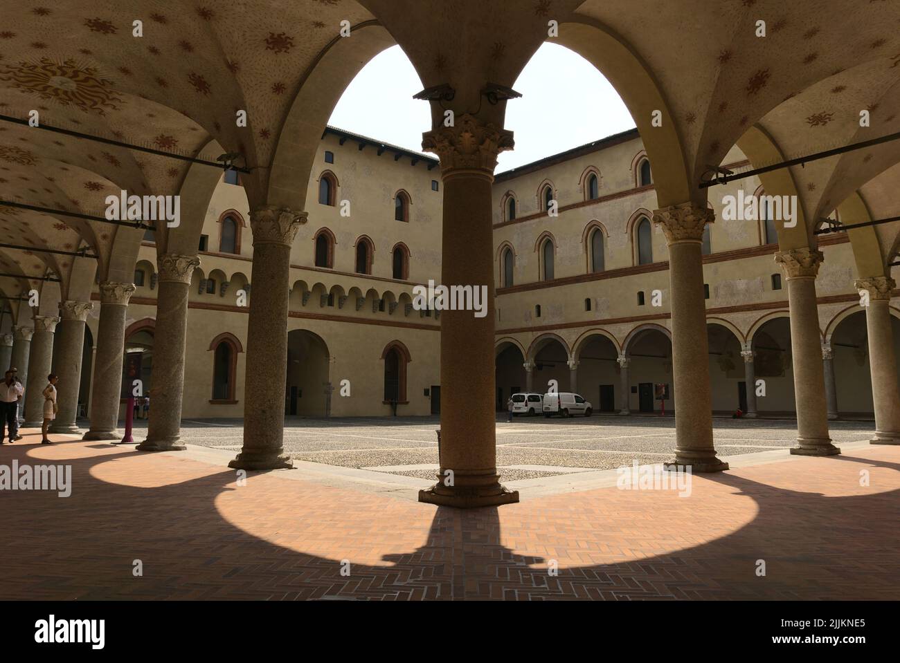 Castle wall window hi-res stock photography and images - Alamy