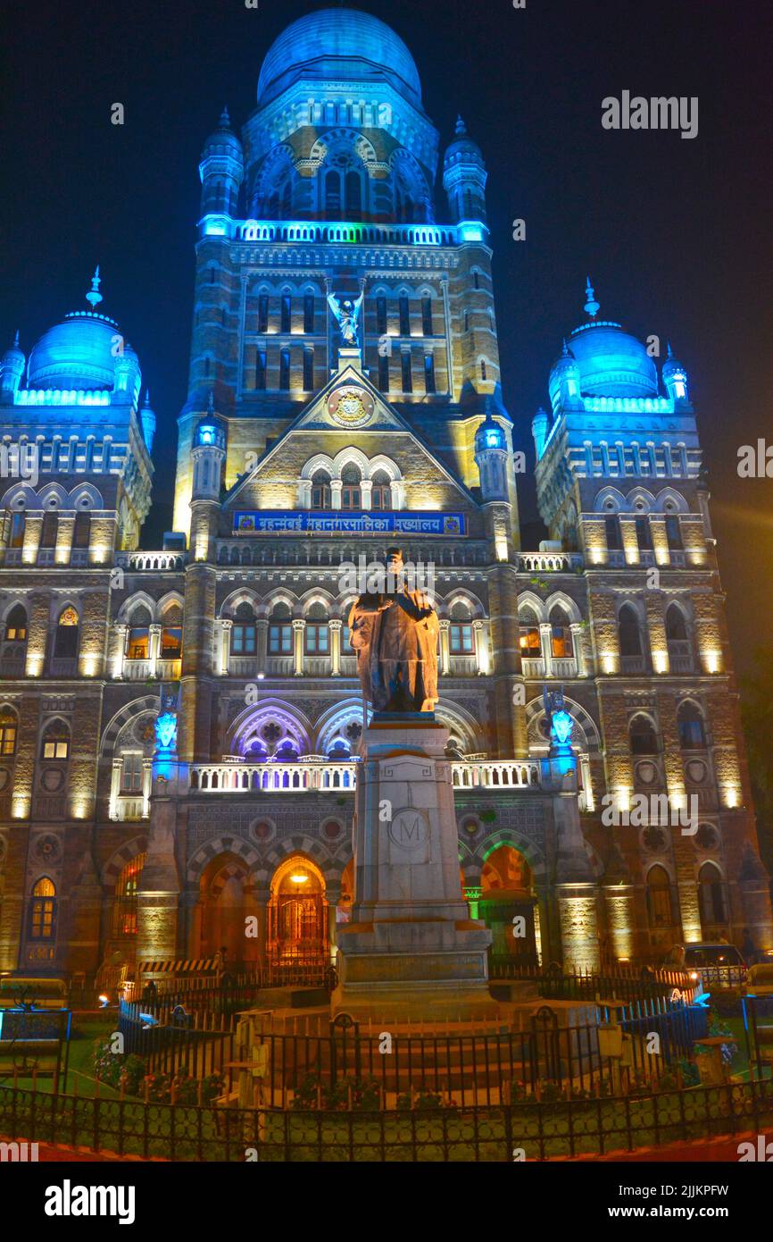 Municipal statue hi-res stock photography and images - Alamy