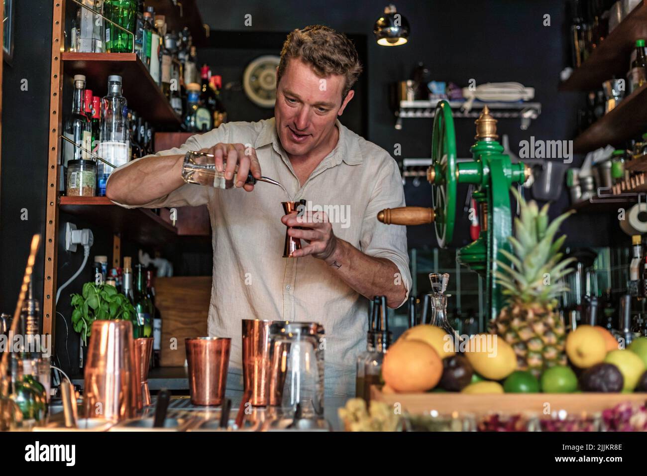 Mix bar hi-res stock photography and images - Alamy