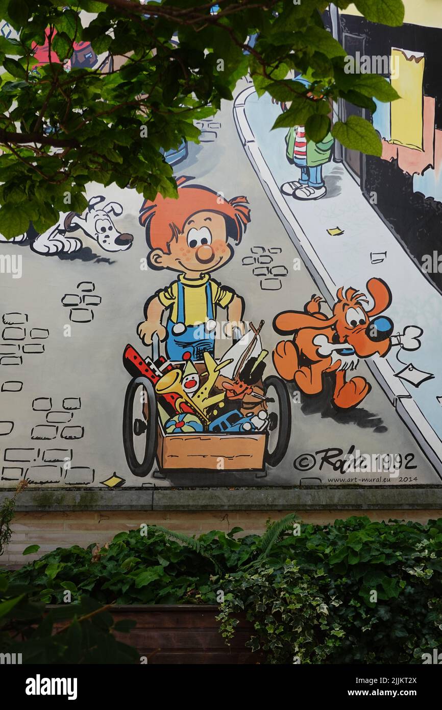 Brüssel, Wandbild von Roba // Brussels, Wall Painting by Roba Stock ...