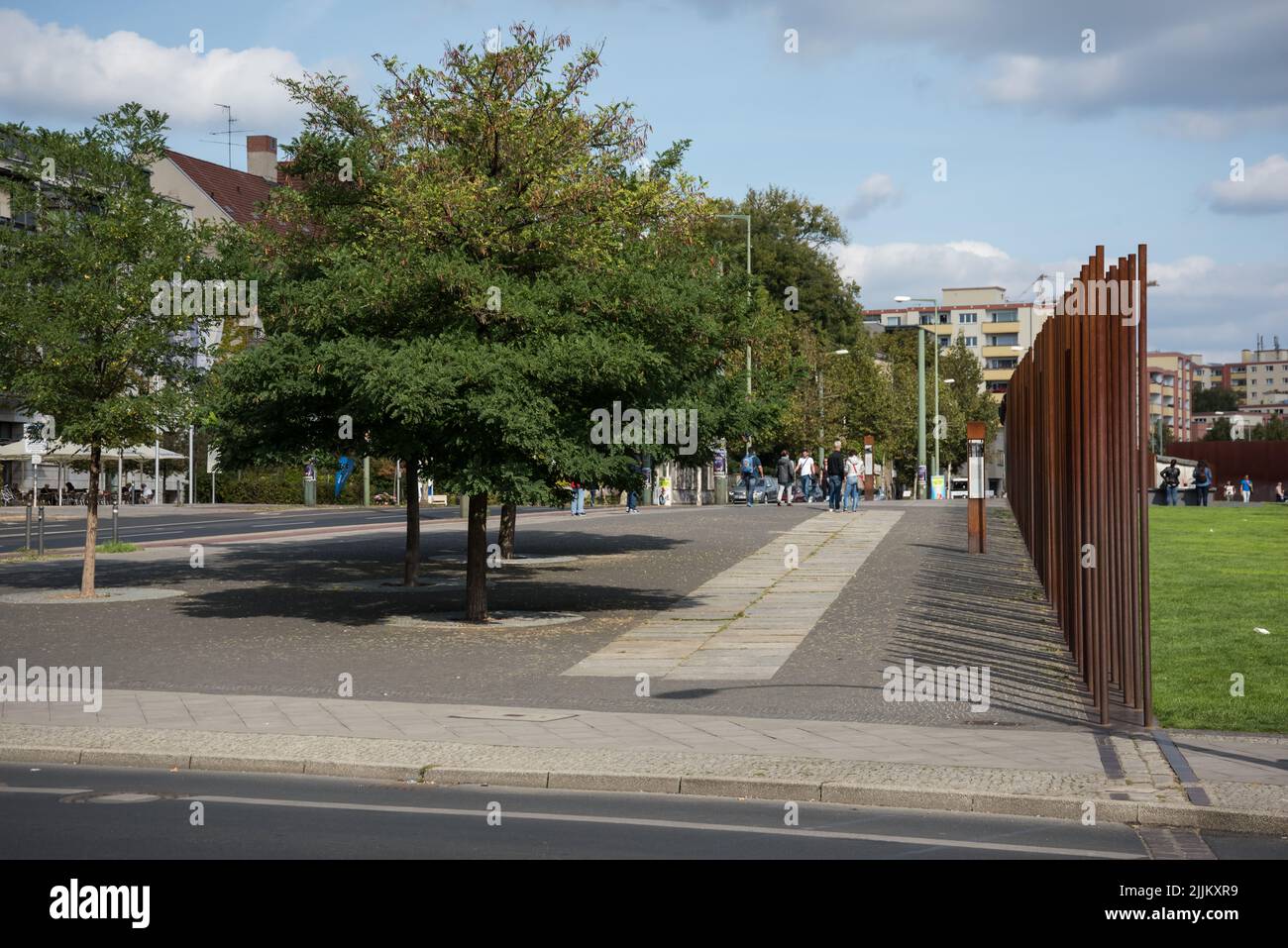 Berlin, Bernauer Straße, Gedenkstätte Berliner Mauer // Berlin ...