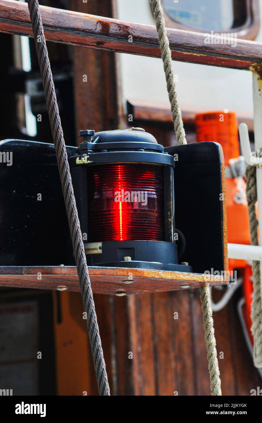 Bright sail sailing boat hi-res stock photography and images - Alamy