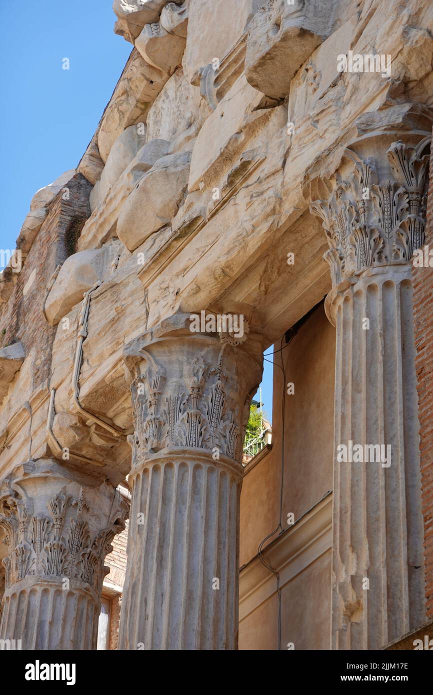 Portikus von octavia hi-res stock photography and images - Alamy