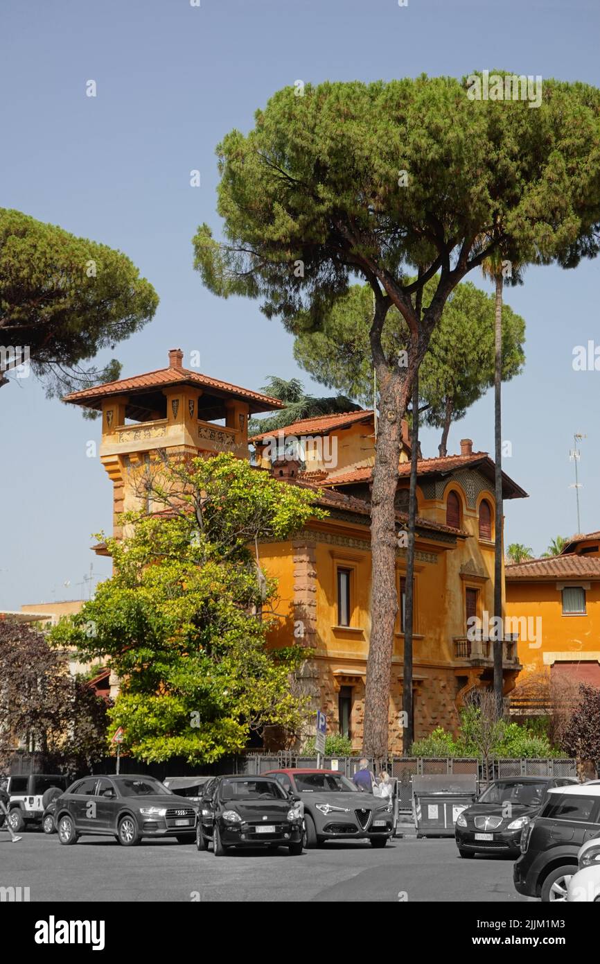 Rom, Quartiere Coppede // Rome, Quartiere Coppede Stock Photo - Alamy