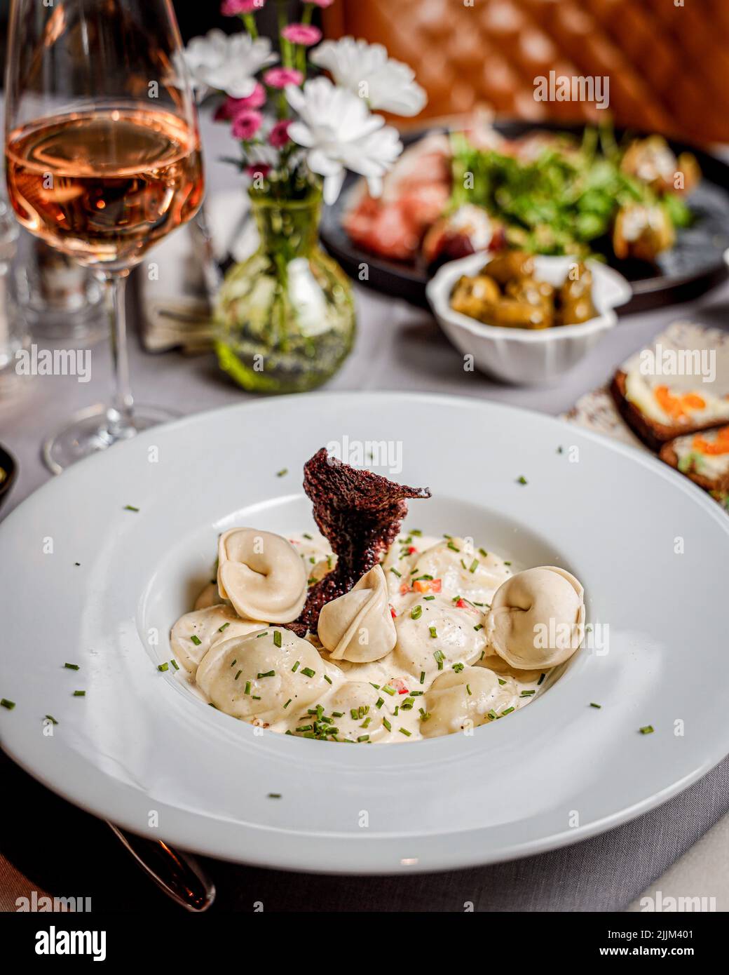 Vertical pelmeni hi-res stock photography and images - Alamy