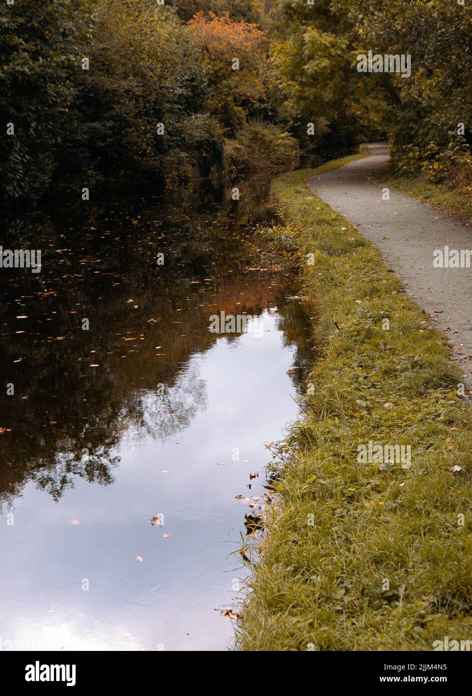 Closeup pathway near river hi-res stock photography and images - Alamy