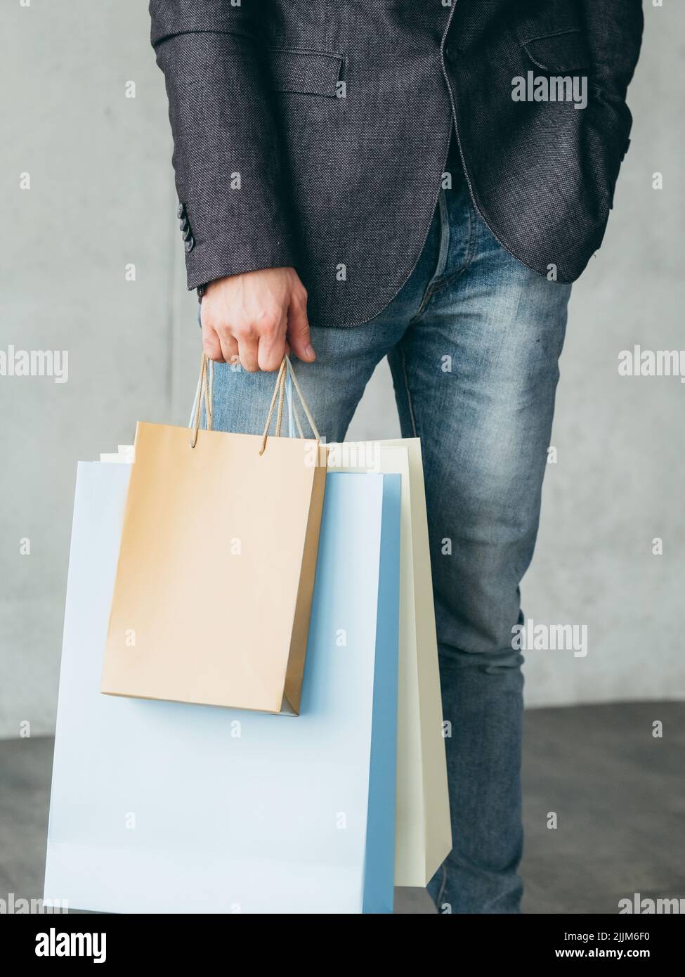 Hold presents hi-res stock photography and images - Alamy