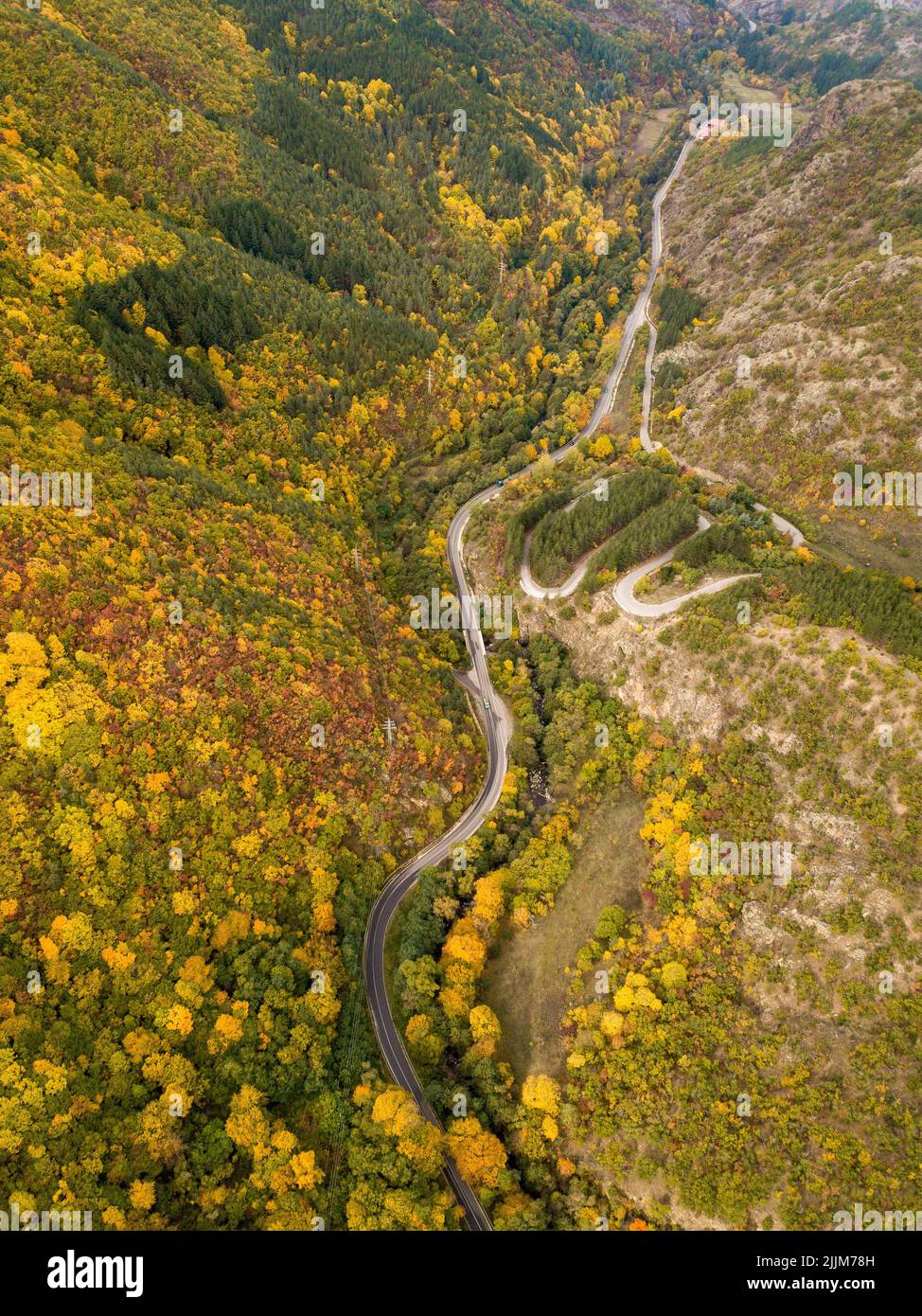 Most beautiful landscape roads hi-res stock photography and images - Alamy