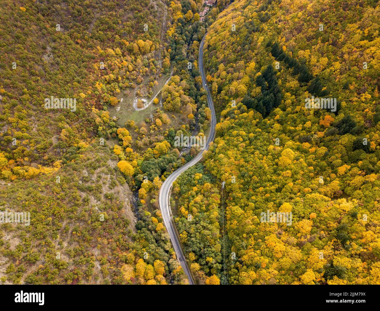 Most beautiful landscape roads hi-res stock photography and images - Alamy